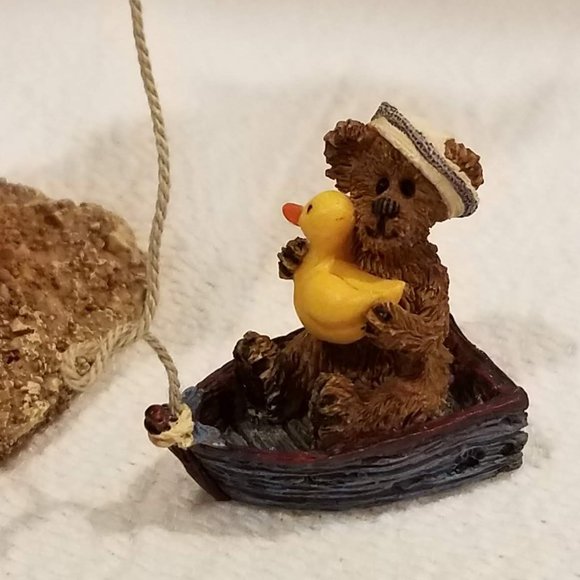 Boyds Bears | Accents | Boyds Bear With Small Bear In Boat Figurine ...